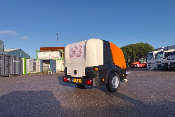 KÄRCHER hot water high-pressure unit for rental | AQ-Rent